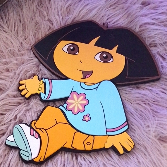 Nickelodeon | Accents | Dora | Poshmark